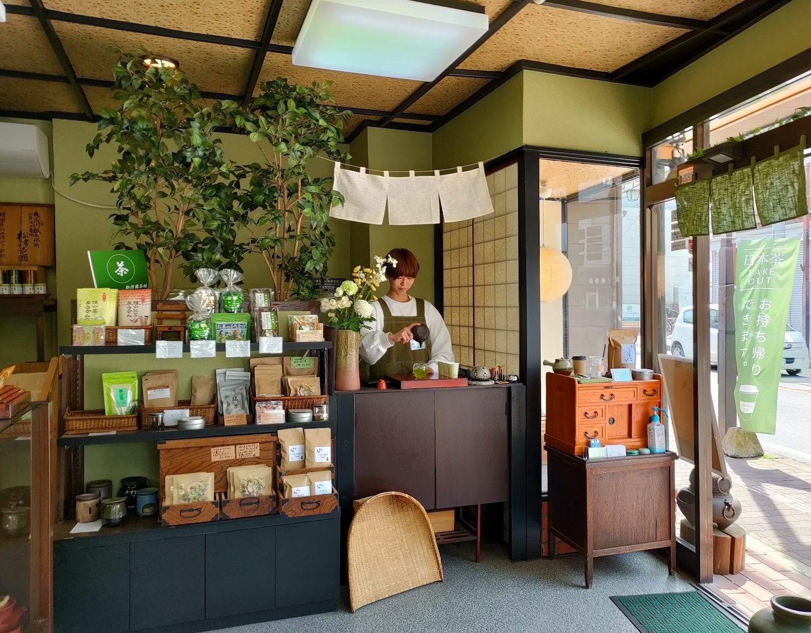 Sayama tea store "Matsuzuen chaho" | JAPAN TEA GUIDE